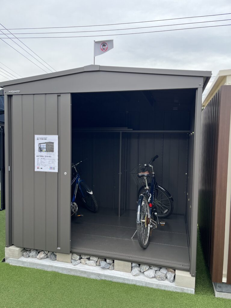 物置 自転車が入るサイズは？/自転車置き場として使用する場合の物置選びのポイント・注意点 | UCHIの平屋